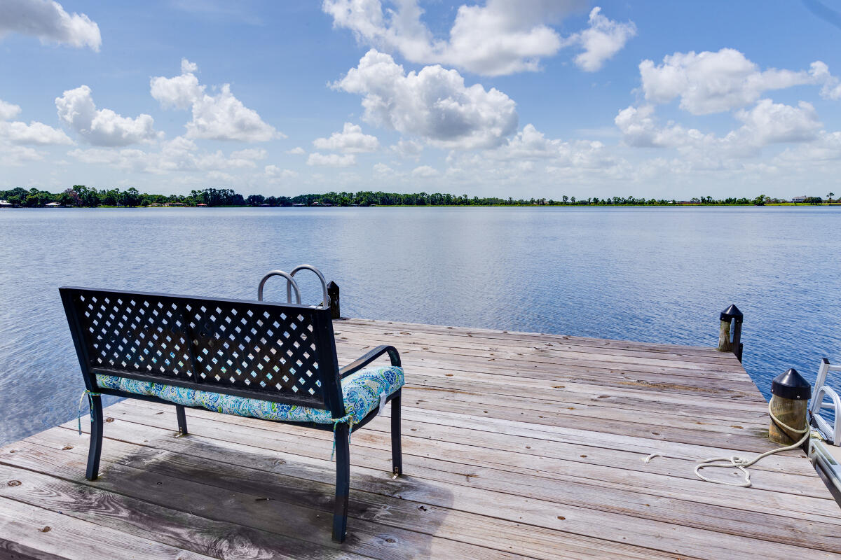 Why our lake is so beneficial to recovery - Tikvah Lake Florida